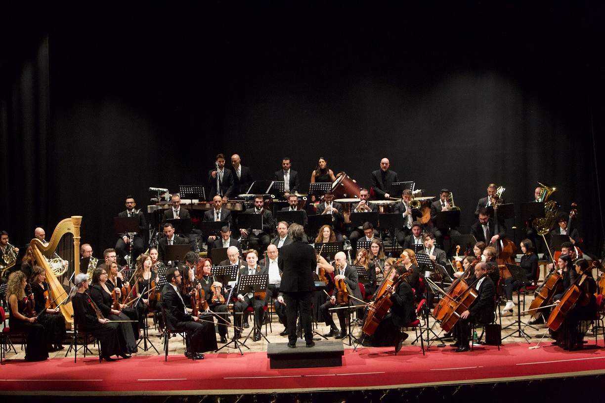 L'Orchestra Sinfonica Brutia stasera al Rendano con la Nona di ...