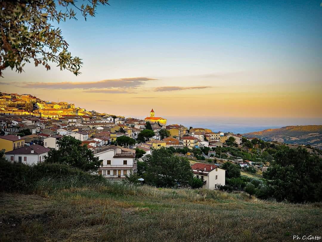 Montegiordano è "Il Paese della Poesia d'Amore" • Meraviglie di Calabria